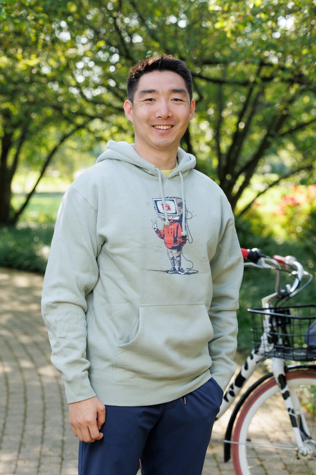 Unisex Hooded Sweatshirt - Retro Computer Head | Epic Store